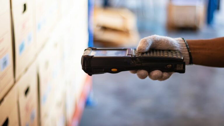 Barcode Scanner Types: A Complete Guide for Retail and Logistics ...